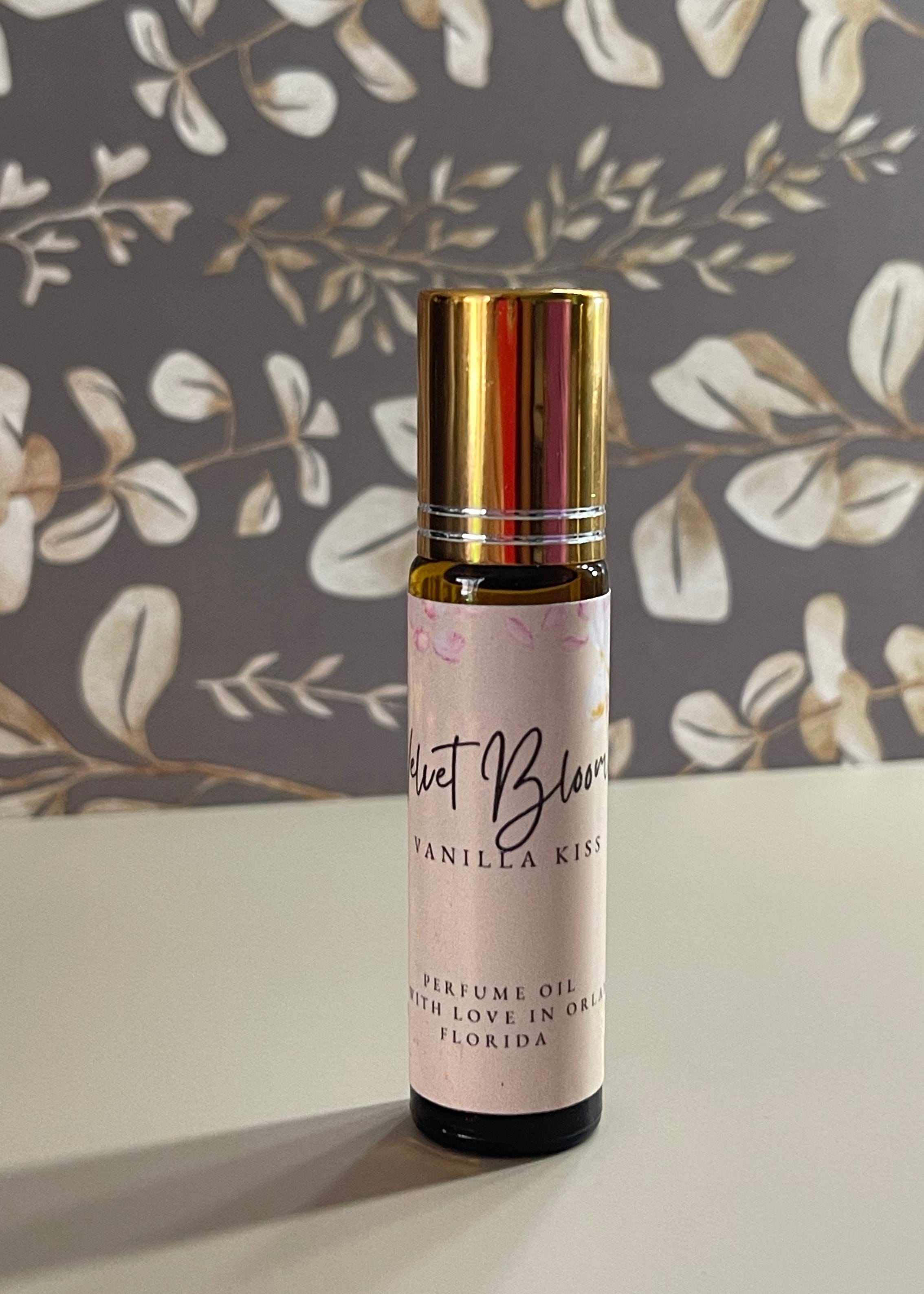 Vanilla Kiss – Velvet Bloom